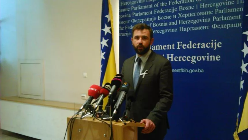 Gratz: Nacrt Budžeta Federacije za 2016. je toliko loš da ga nije ...