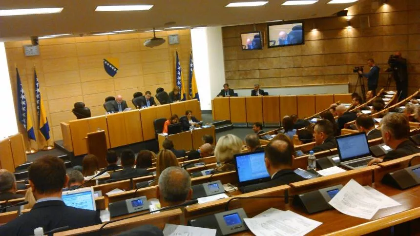 Ustavni sud FBiH ne priznaje silu Vlade FBiH i Novalića: Kako je ...